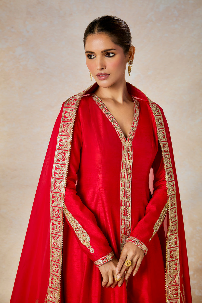 Red Whispering Lily Set – House Of Masaba
